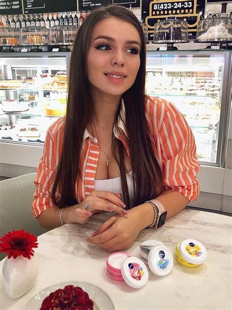 Люся Чеботина фото на 24СМИ