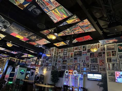 Bourbon Street Updated July 2024 60 Photos And 90 Reviews 4405 W