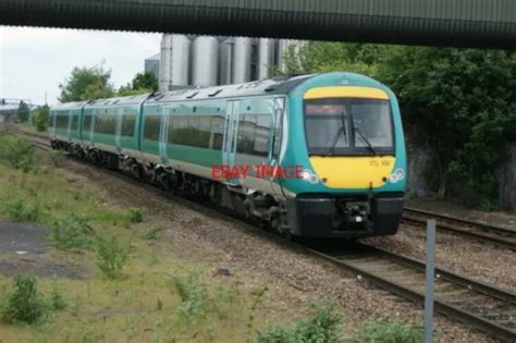 Photo Class 170 Turbo 3 Car Dmu No 170 108 Approaching Burton On Trent Of Arriv £2 00 Picclick Uk