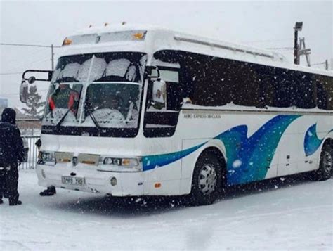 Улаанбаатар Хэнтий аймгийн Бор Өндөр сум Улаанбаатар чиглэлд тээвэрлэлт хийнэ