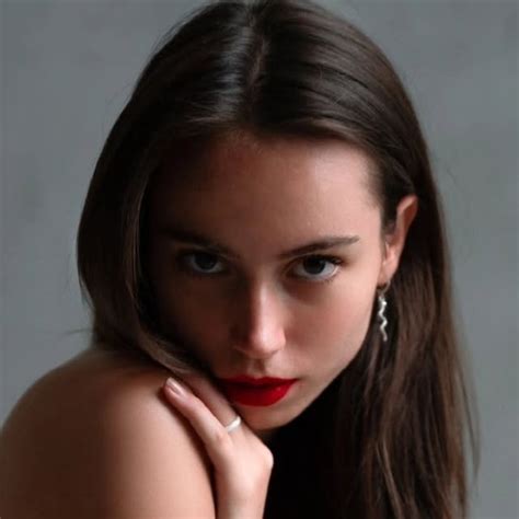 Eris Model Moscow 21 Eris • Threads Say More