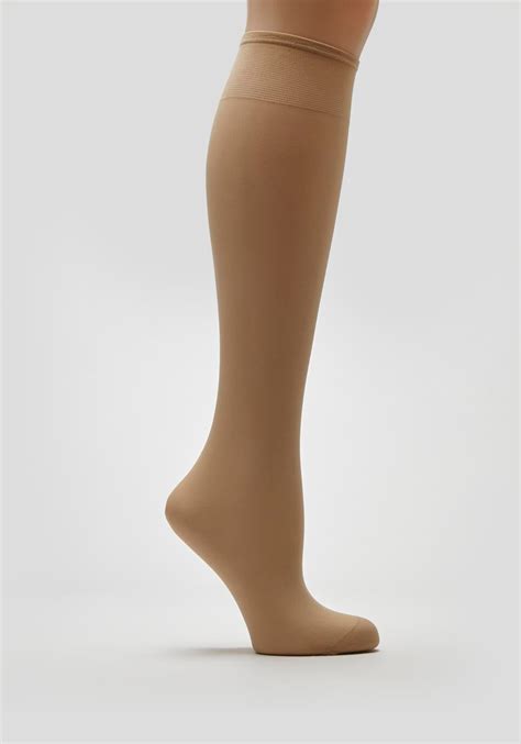 Buy 5 Pack 15 Denier Opaque Knee Highs Nude Online In Oman From Matalan