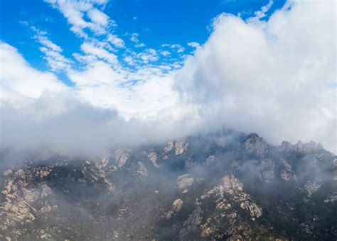 云雾撩仙山崂山美翻了 青岛崂山风景区