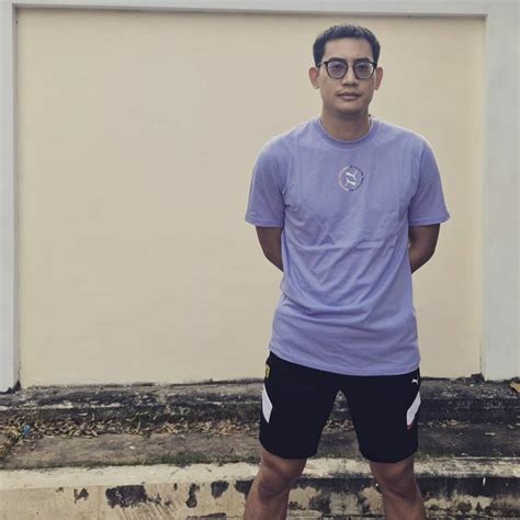 บิ๊ก ทองภูมิ หนุ่มหล่อ กล้ามโต ซิกแพ็คแน่น