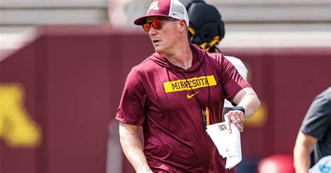 Minnesota Oc Greg Harbaugh Isnt Worried About A Slow Start Against Buffalo