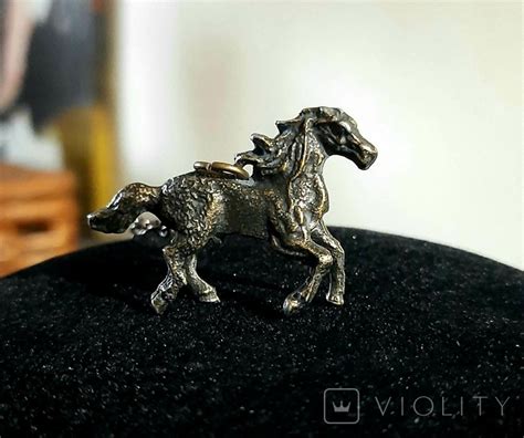 Бронзова мініатюрна фігурка підвіска 112208368 купити Violity