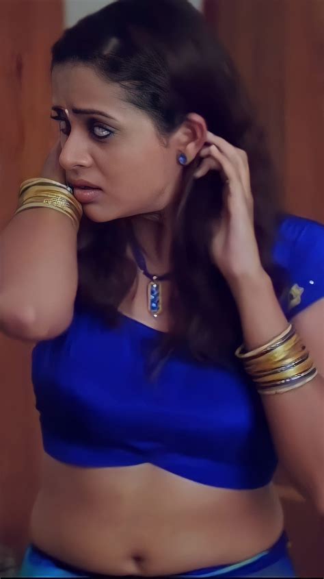 Bhavana Navel Hero Kiss