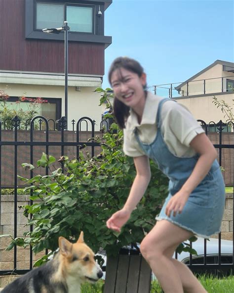 해리🇰🇷전 세계를 무대로 귀국해서 ️가족들 그리고 댕댕이와 집에서 소소하게 명절🤎🫧 행복한 명절 보내세요 Instagram