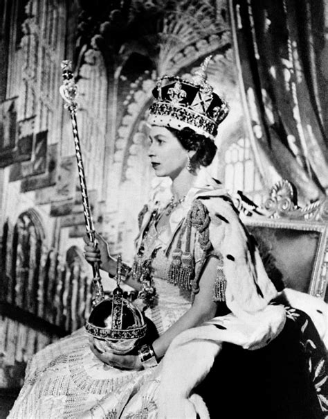 History Of The Imperial State Crown Explained And Estimated Artefact Cost