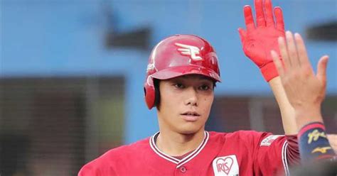 来季の希望楽天・田中和基、新人王へバク進 球団生え抜き最多の18号（22ページ） イザ！