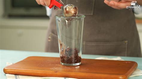 쫀득쫀득한 떡이 씹히는 쫀떡빙수스무디