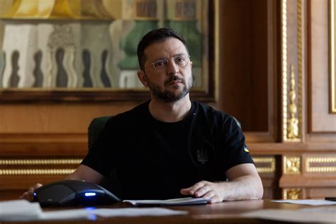 Українські ракети та дрони Зеленський планує посилити глибокі удари по РФ подробиці