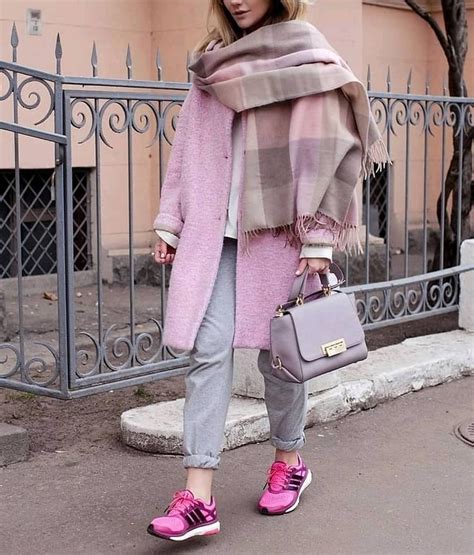 Кроссовки фуксия с чем носить (64 фото)