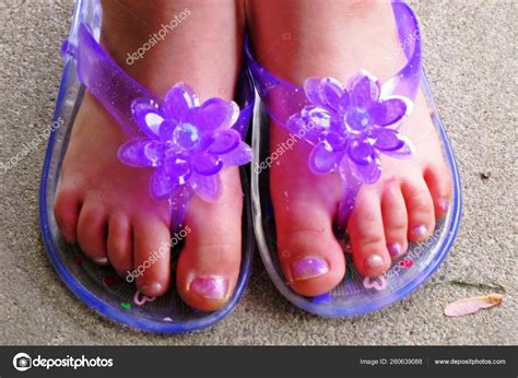 Girls Pink Toenails