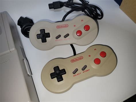 Famicom Av Console Nintendo Fc Famicom The Emporium Retrogames And Toys