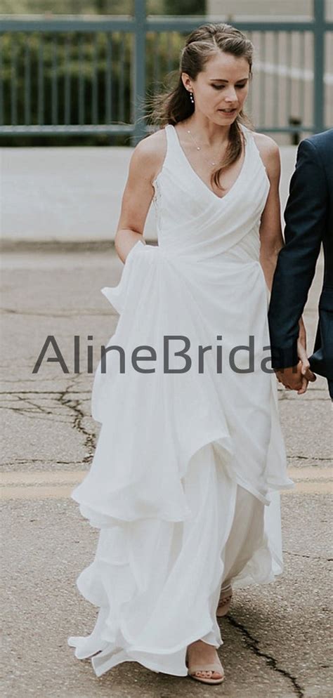 Off White Chiffon Open Back Sleeveless A Line Beach Wedding Dresses A