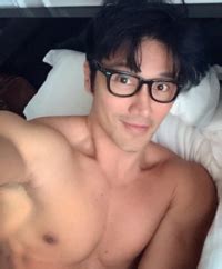 Chuando Tan Singaporean Photographer Lpsg