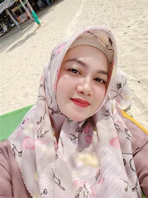 Foto Ibu Ibu Berhijab