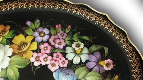 Показываем как пишут орнамент в Жостово Жостовская роспись на подносе от Ларисы Гончаровой