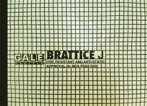 Gale Pacific Woven Fabric Polypropylene Brattice J 175 Off White 1 83 X 50m Brattice