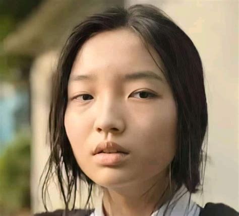 Pin By Kayla Dixon On Lee Chae Eun Lee Chae Eun Allusion Drawing