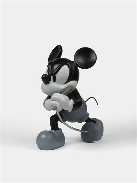 Buy Number Nine Big Mickey Statue Online At Groupie