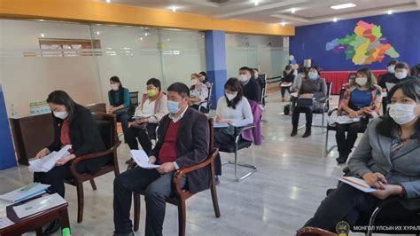 Эм эмнэлгийн хэрэглэгдэхүүний тухай хуулийн төслийг хэлэлцүүлэгт