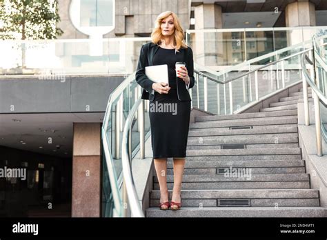 Transgender Business Woman Lifestyle Moments In Downtown Los Angeles
