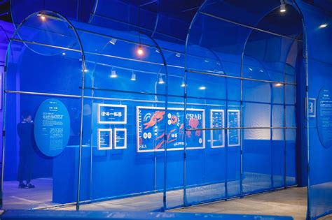 ৭ ই মার্চ ১৯৭১। স্বাধীনতার জন্য অপেক্ষারত জনগণ পেয়েছিল On Behance