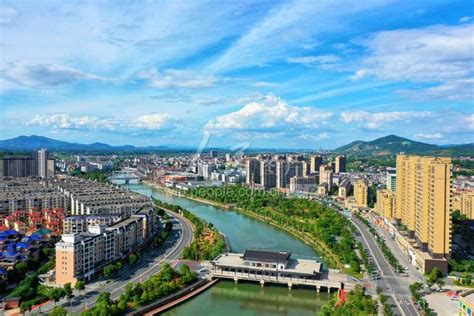 江西芦溪美丽县城入画来 人民图片网