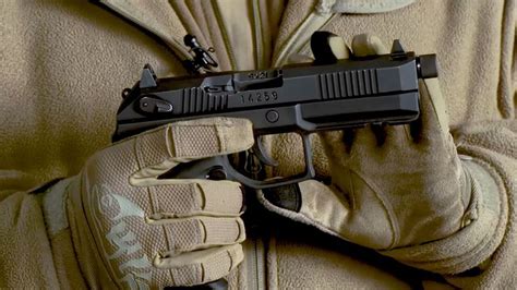 «Калашников поставил Минобороны новейшие пистолеты «Удав Новости Наука и технологии —