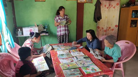 သံတောင်ကြီးမြို့တွင် စာဖတ်ရှိန်မြှင့်တင်ရေးအတွက် စာဖတ်သူများထံသို့ စာအုပ်များ အခမဲ့ငှားရမ်းပေး