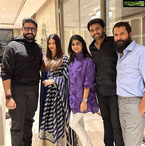 Vikram Prabhu Most Liked Photos And Posts Gethu Cinema