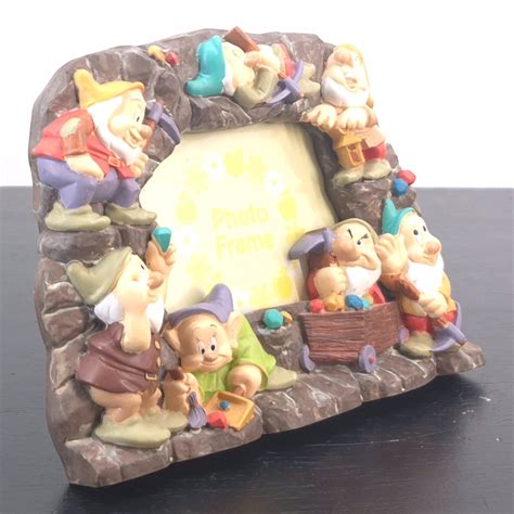 Vintage Snow White And The Seven Dwarfs Picture Frame Disney