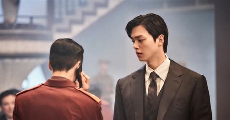 송강 군대 가도 존재감 계속…탈주 구교환 옆 팅커벨 [엑s 이슈]