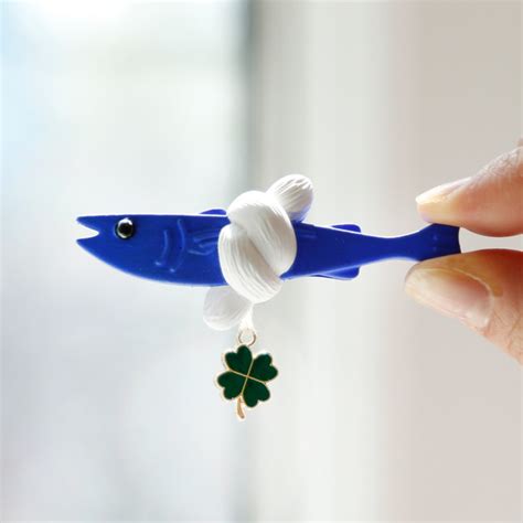 새차선물추천액막이북어 네잎클로버 차량용방향제 아이디어스