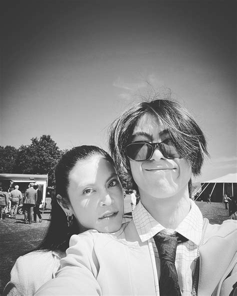 ปิ่น เก็จมณี บินเดี่ยวร่วมยินดี เจ้าสมุทร ลูกชายคนเล็กเรียนจบ ไร้เงา เจ เจตริน