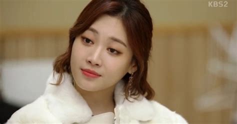 로맨스 유라 김소현 라디오국서 글 못 쓰는 작가였네