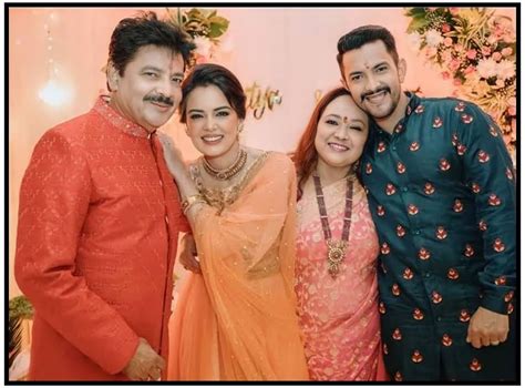 Aditya Narayan And Shweta Agarwal Tie The Knot Heres A Look At All