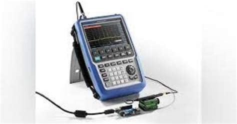 Portable Handheld Spectrum Analyzer 9khz To 7 5ghz Frequency Range 99 99 Accuracy Smart