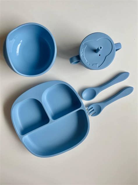 ᐉ Набор детской посуды для прикорма на присосках силиконовая 5 пр Blue 9095617