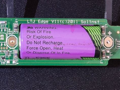 Как заменить батарею в логгере Solinst Levellogger Hd01