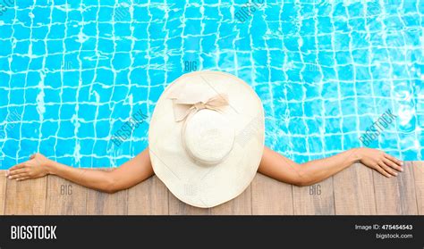 Keep Shape Body Image And Photo Free Trial Bigstock