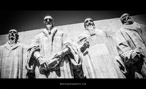 生命季刊cclife 今日灵修： 怎样得着真正的自由 2 文 王明道 生命季刊微信专稿 请阅读本文的上篇：今日灵修 自由，不是想干什么就干什么 含音频） 今日经文 “耶稣对信祂的