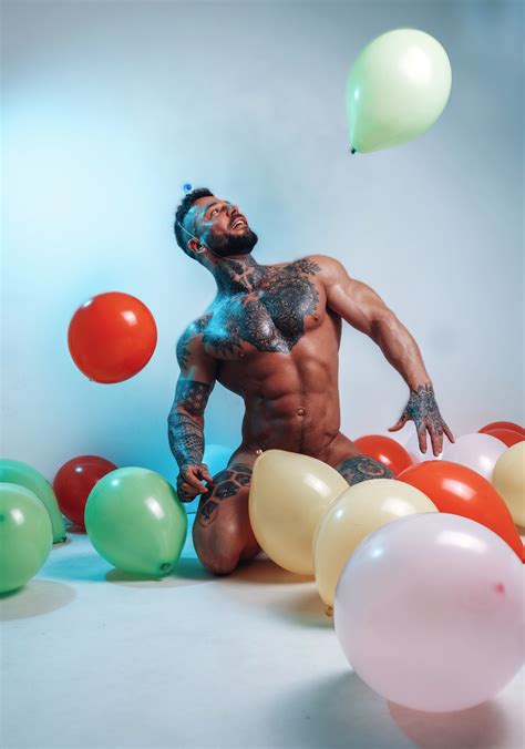 Squirt Studio Model Spotlight Danny Starr Daily Squirt