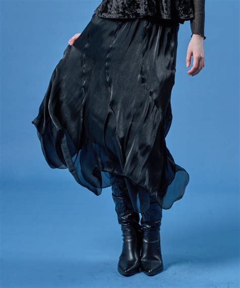 콜릿 쉬폰 플레어 언발란스 롱스커트 Black Kcl