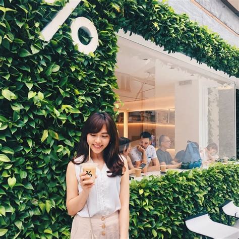 Momo Chen Mochen • Threads Say More