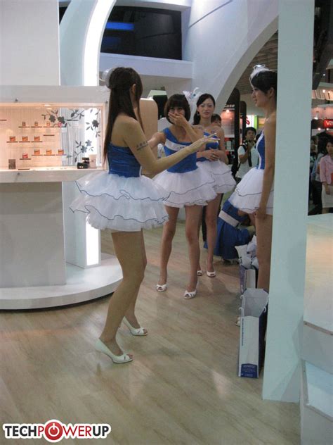 Computex Show Girls Review Bonus Pics TechPowerUp
