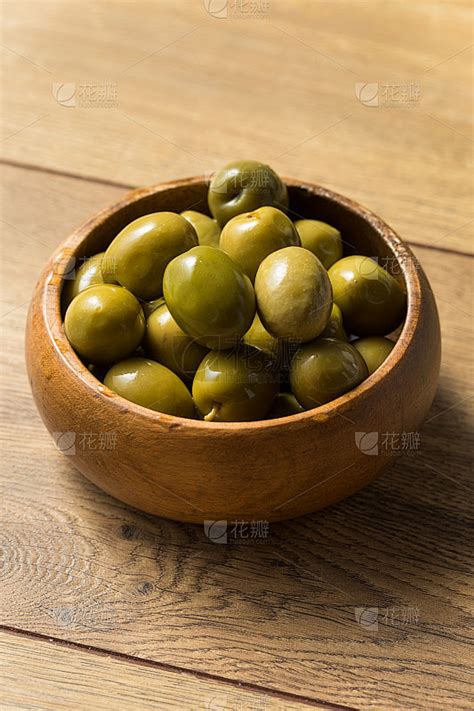 生绿色有机橄榄