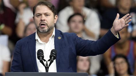 Split Ticket Voters Could Propel Gallego Across Finish Line In Arizona